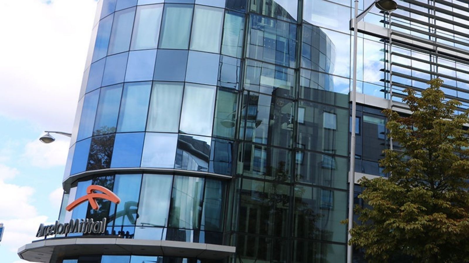 industriAll Europe | NEWS | ArcelorMittal Luxembourg: workers unite in ...